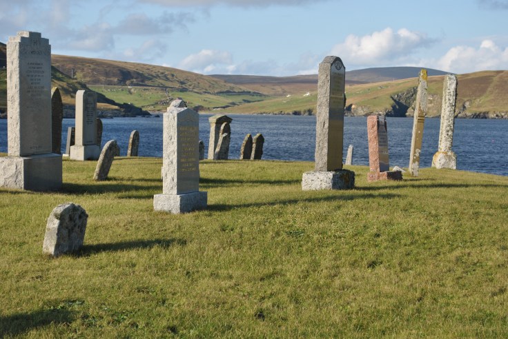 grave mounds – Graveyards of Scotland