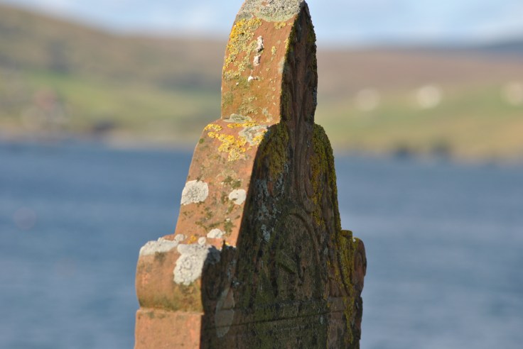 grave mounds – Graveyards of Scotland