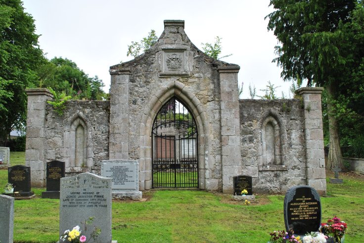 gothic memorial – Graveyards of Scotland