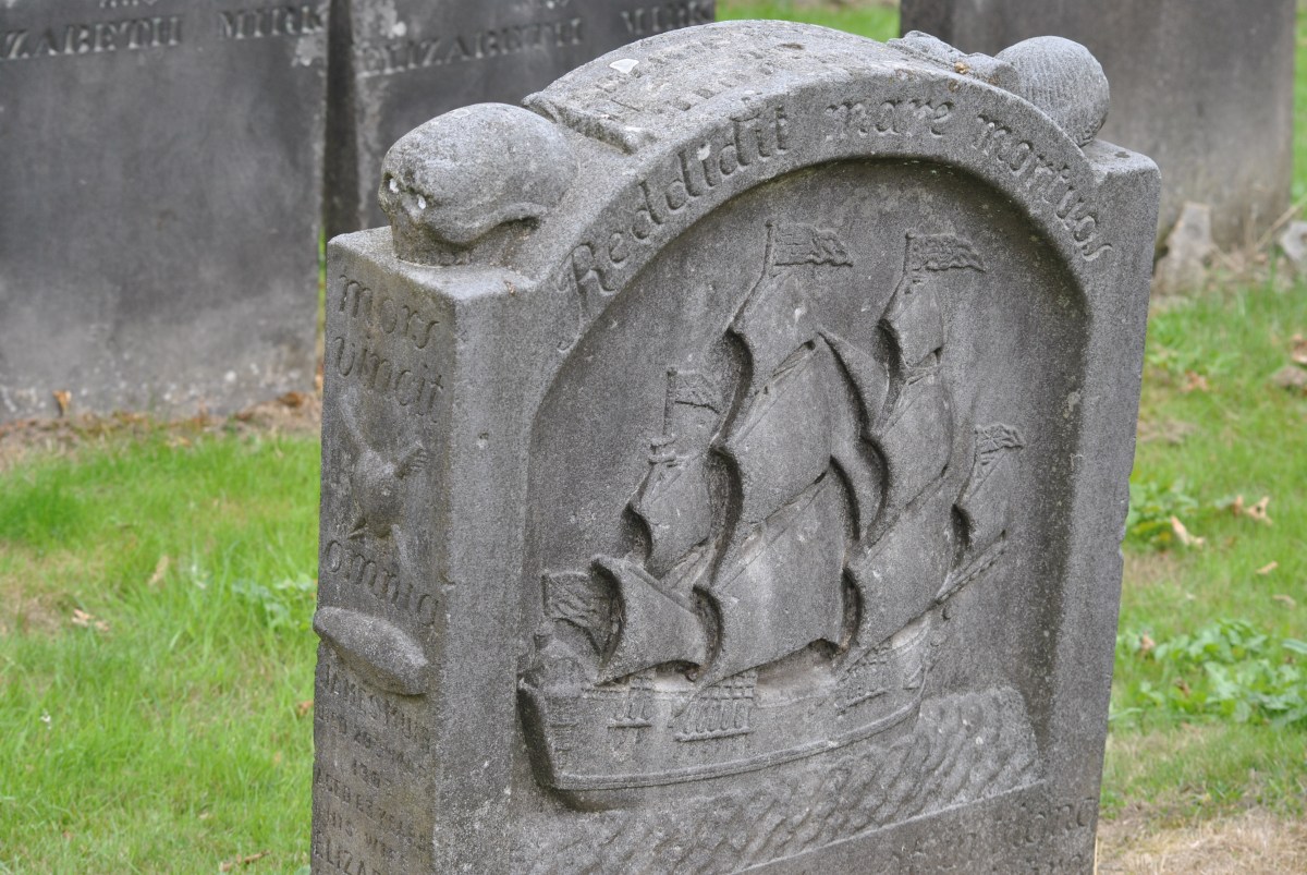 and the sea gave up the dead – Graveyards of Scotland
