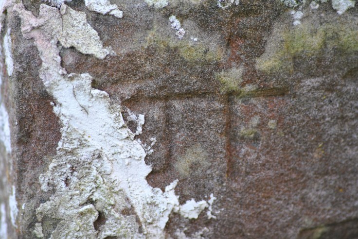 Jacobite weapons and a vanished island – Graveyards of Scotland