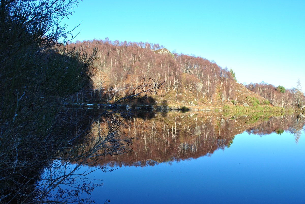 Jacobite weapons and a vanished island – Graveyards of Scotland