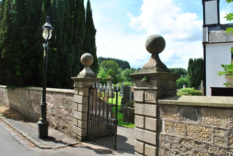 Dalserf hogback stone – Graveyards of Scotland