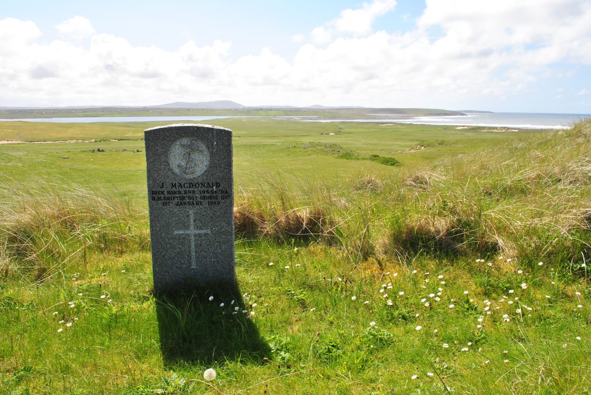 graves of a lost generation – Graveyards of Scotland