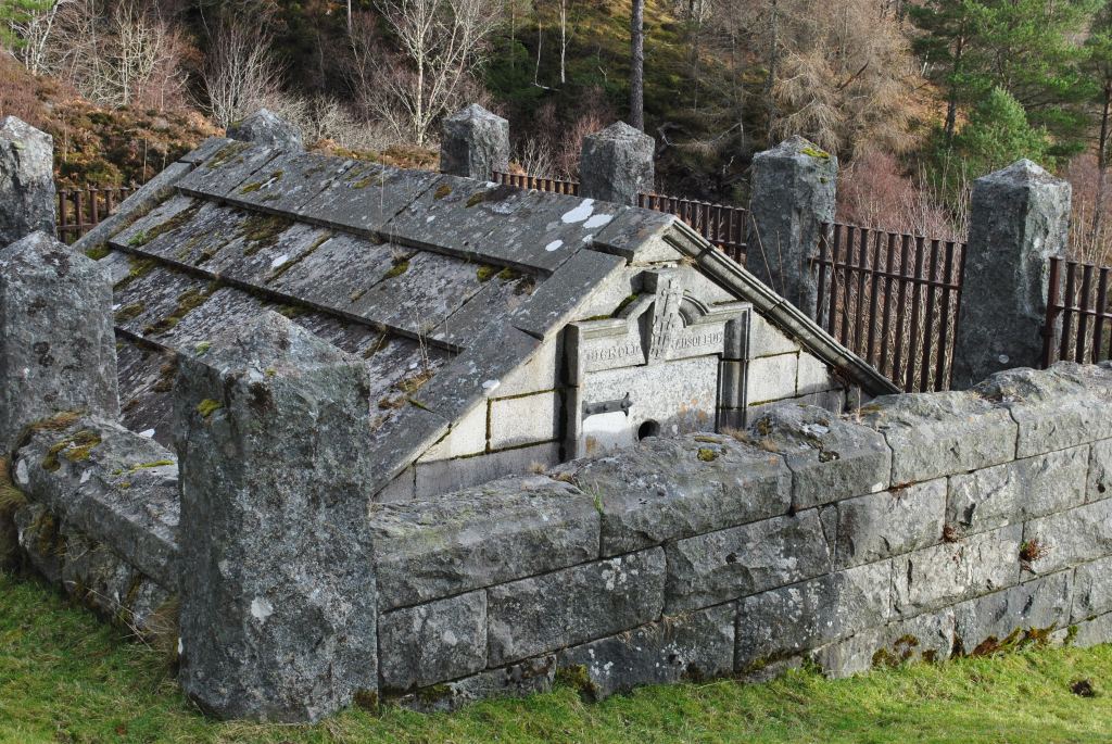 the pioneer pilot and the Spaniards of Strathbran – Graveyards of Scotland