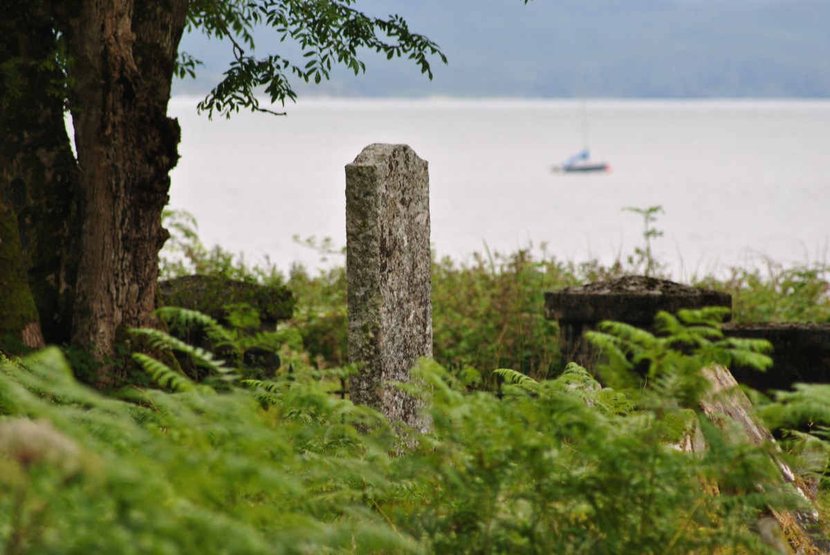 the Laird’s lively loins – Graveyards of Scotland